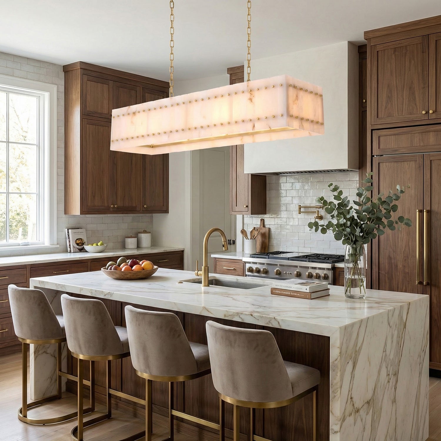Akoya Cube Alabaster Chandelier – Pinlighting